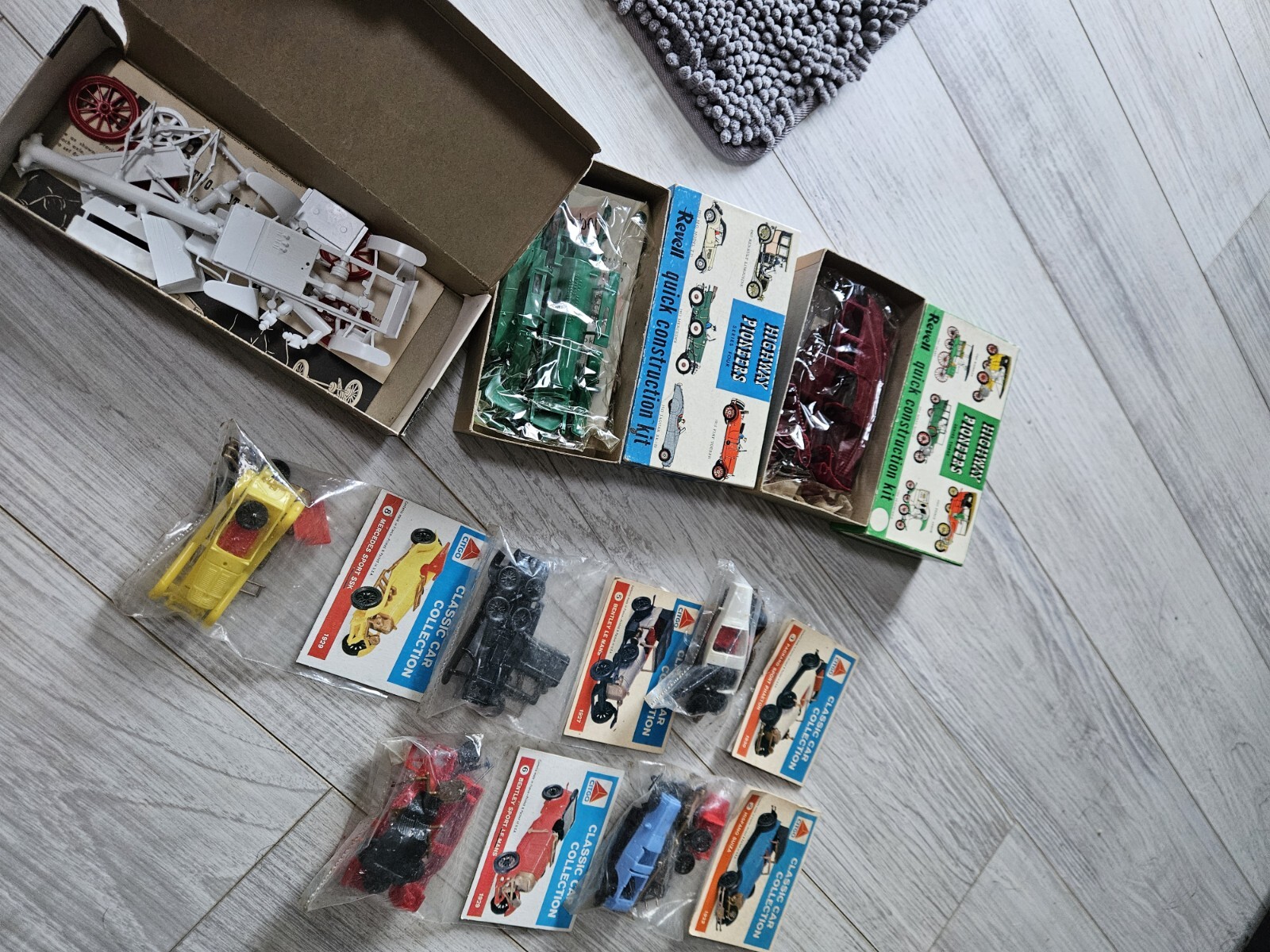 vintage plastic model car kits lot buy | eBay