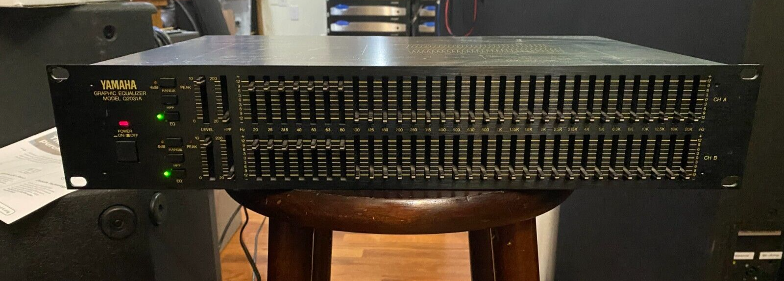 Yamaha Graphic Equalizer Model Q2031A | eBay