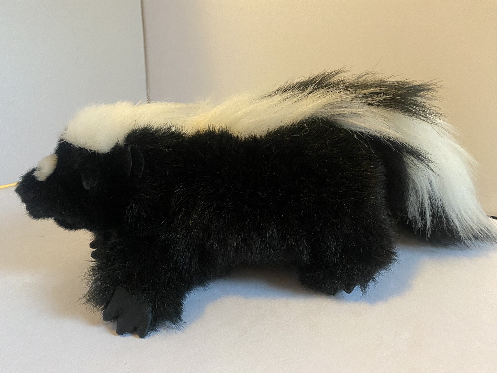 Folkmanis Skunk Puppet Realistic Plush Black White Stuffed Animal Toy ...