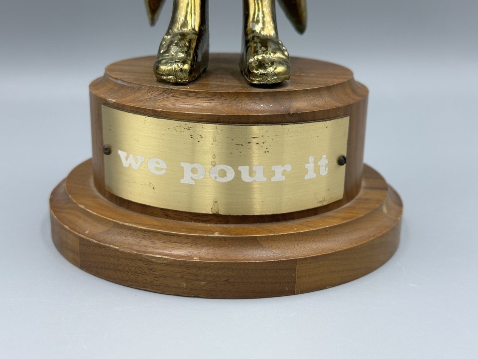 1950s OLD CROW Whiskey BOURBON Heavy Gold BACK BAR STATUE Vintage ...