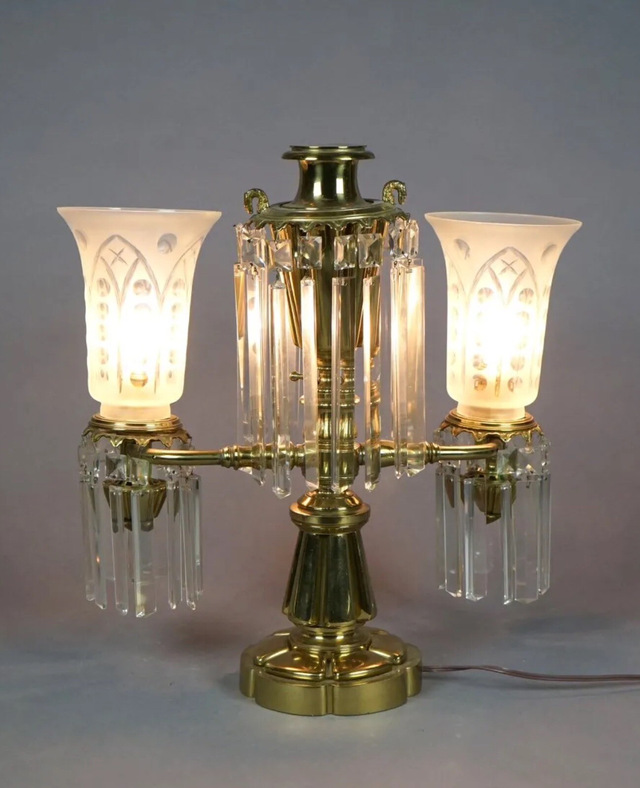 Antique Victorian Double Argand or Astral Table Lamp w Engraved Shades ...