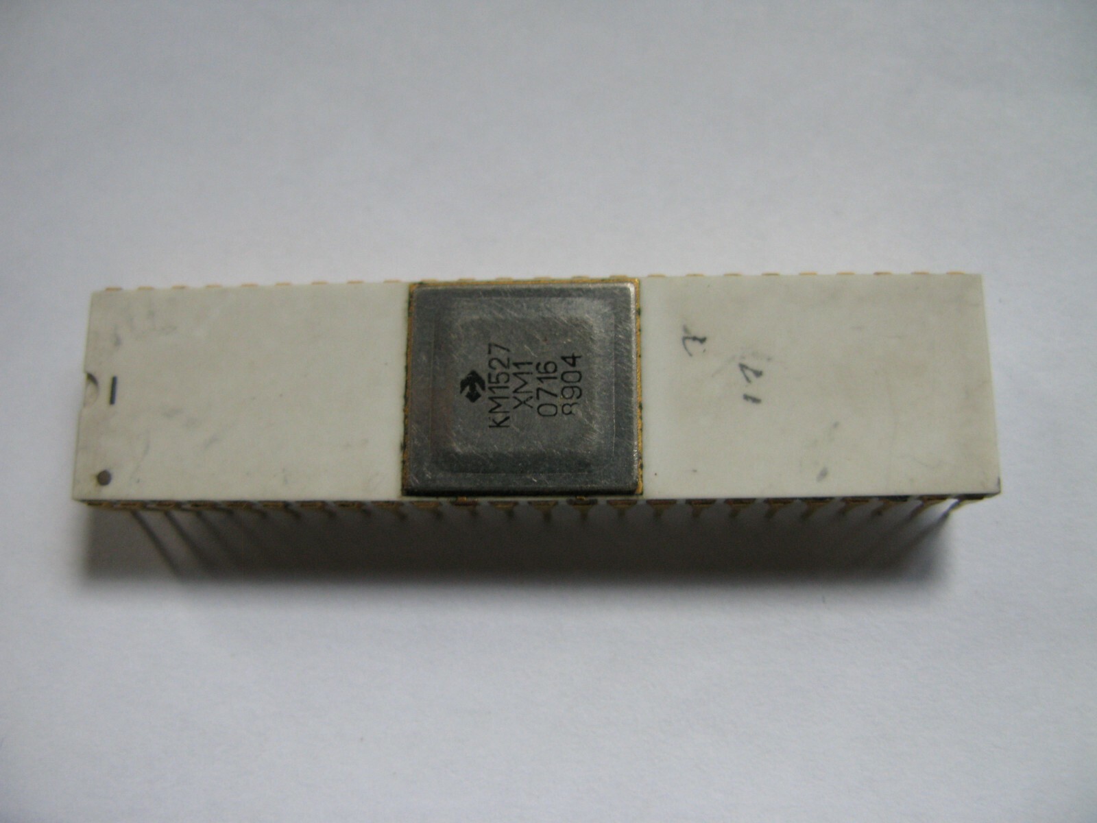 gold ceramic DEC video chip DC716 PDP-11 DEC Pro-350 8080 4004 8008 cpu ...