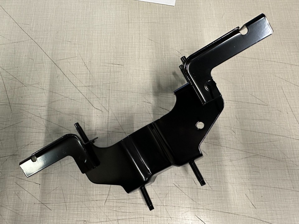 NEW OEM NISSAN FRONT DISTANCE SENSOR (RADAR) MOUNT BRACKET -2019-2021 ...