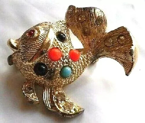 broche bijou vintage couleur or poisson relief perle de couleur strass ...