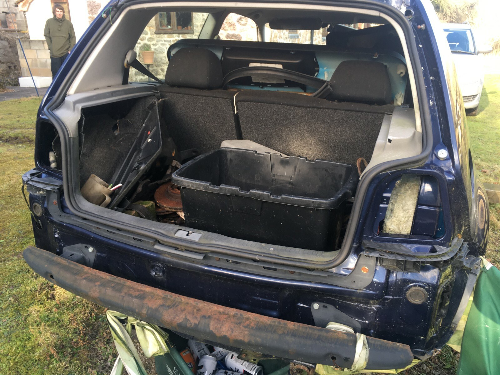 VW Golf 2.0 mk4 GTi 3 door Indigo Blue LB5N Body shell "Shell only ...