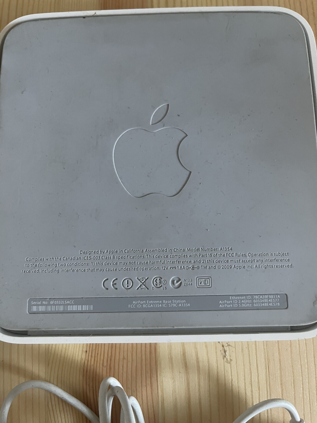 Apple Wireless A1354 AirPort Express Wi-Fi Router Base Station Extreme ...