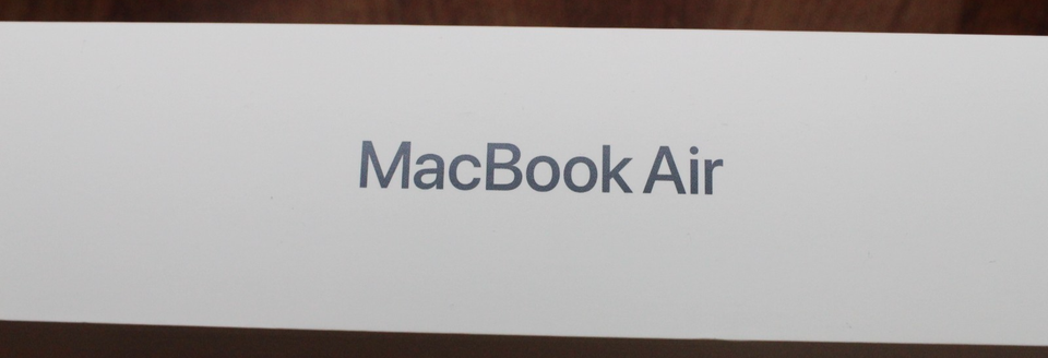 BRAND NEW Apple MacBook Air 13.6" M4 16GB RAM 256GB SSD Midnight ...
