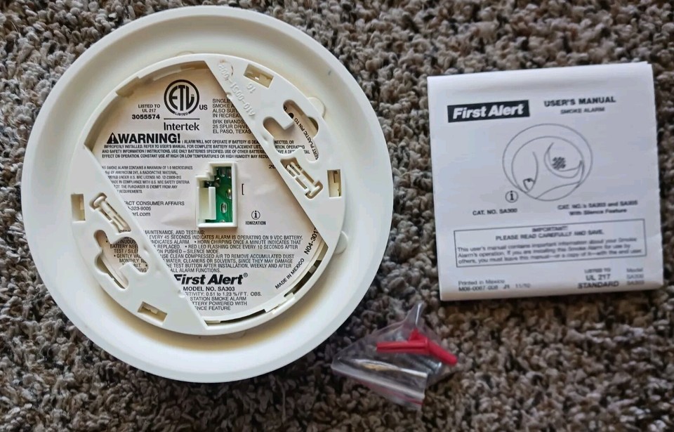 FIRST ALERT SA303 Battery Powered Smoke Alarm Detector NEW | eBay