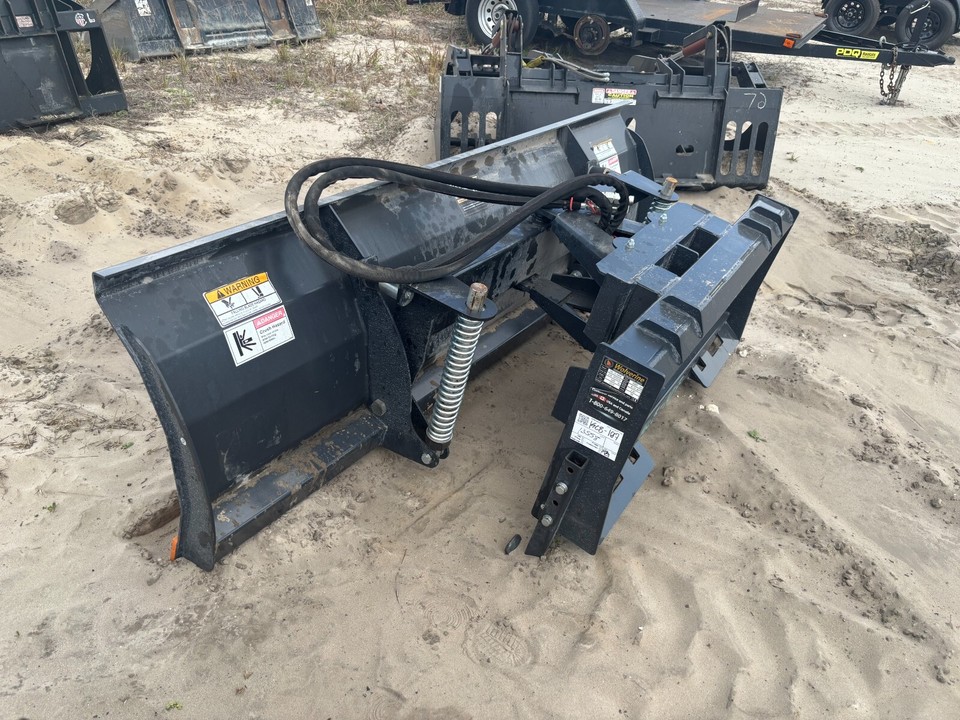 NEW UNUSED 84" DOZER PLOW BLADE SKID STEER ATTACHMENT KUBOTA BOBACAT ...