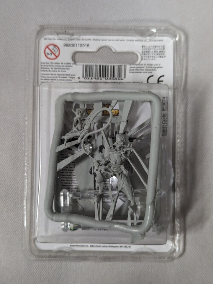 Warhammer 40k Dark Eldar/Drukhari Beastmaster on Skyboard NIB New OOP ...