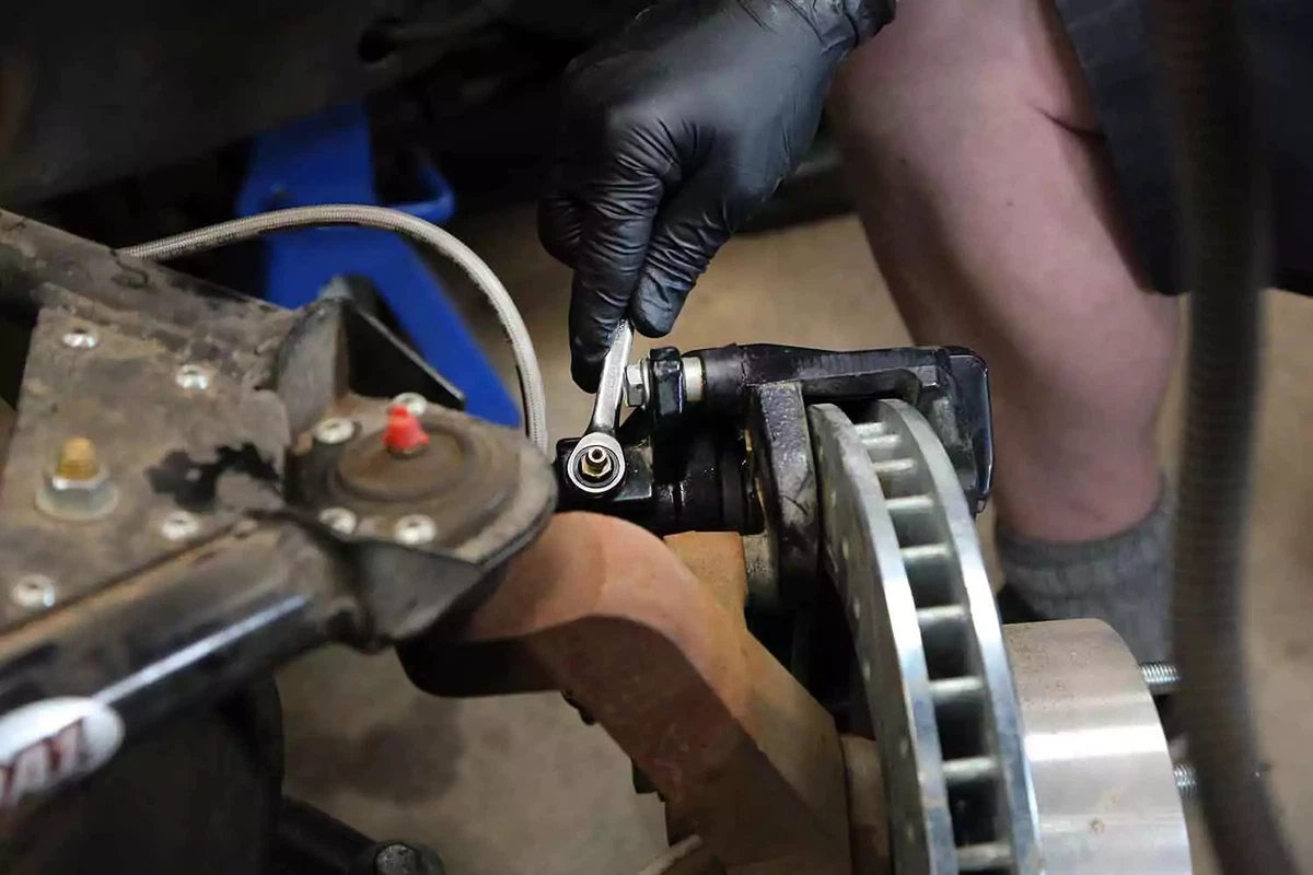 Brake Master Cylinder Replacement: Step-by-Step