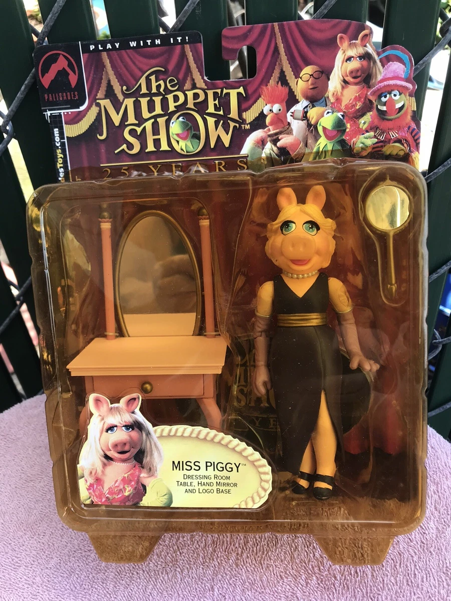 Miss Piggy Figure