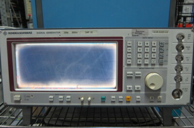 Rohde & Schwarz (R&S) SMP02 Signal Generator, 2GHz-20GHz, with option ...