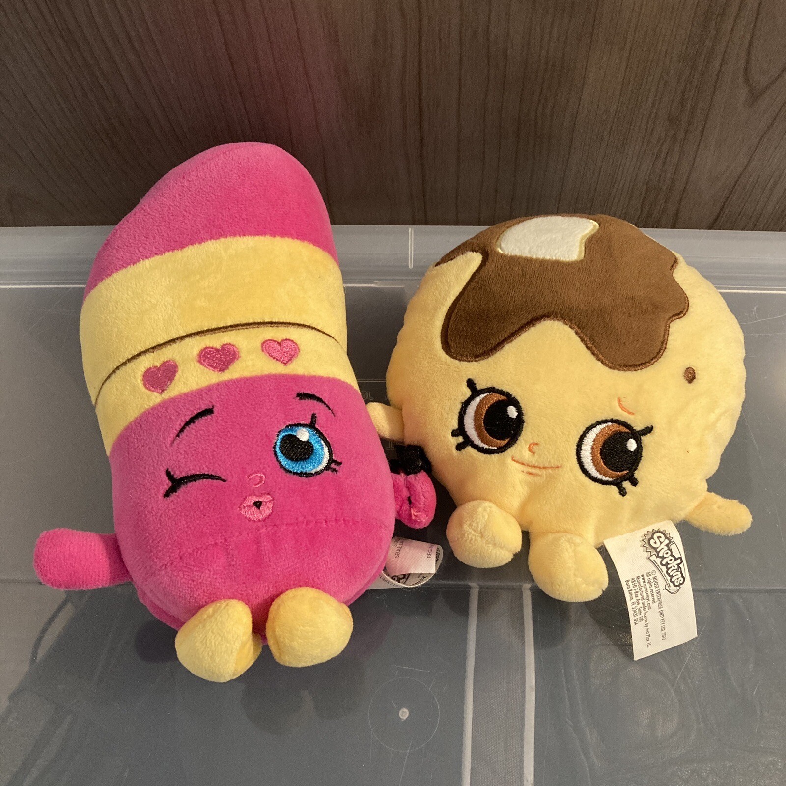 Shopkins Plush Lot Of 2 Child Toy Lippy Lips Pancake Jake Great ...