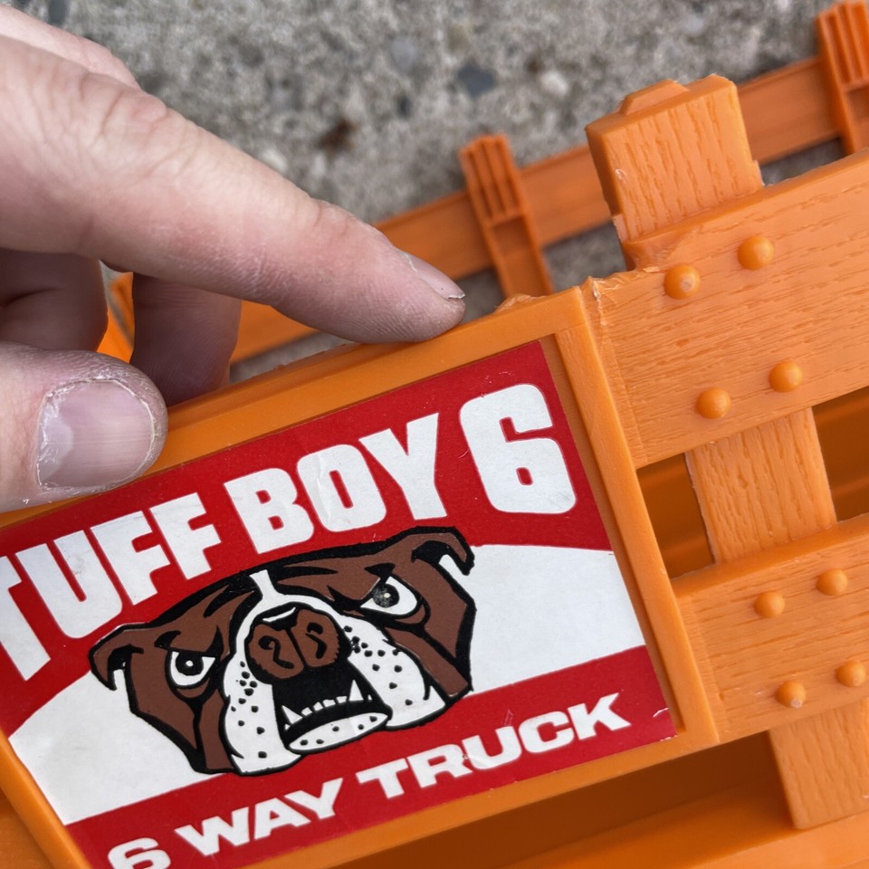 VINTAGE 1960'S REMCO TUFF BOY 6 WAY TRUCK 3 FT LONG! PLASTIC Doesnt ...