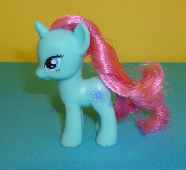 My Little Pony Snowcatcher Blue Unicorn G4 Pink Mane & Tail | eBay