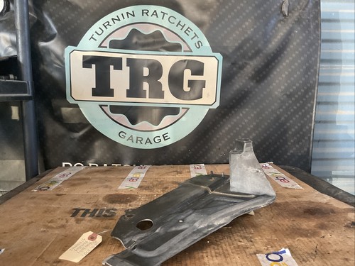 06-12 BMW 335i N54 E90 Right Underbody Panelling 51717116912 | eBay