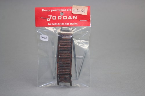 V532 Jordan rare Ho train passerelle bois rondin 85 mm accessories ...