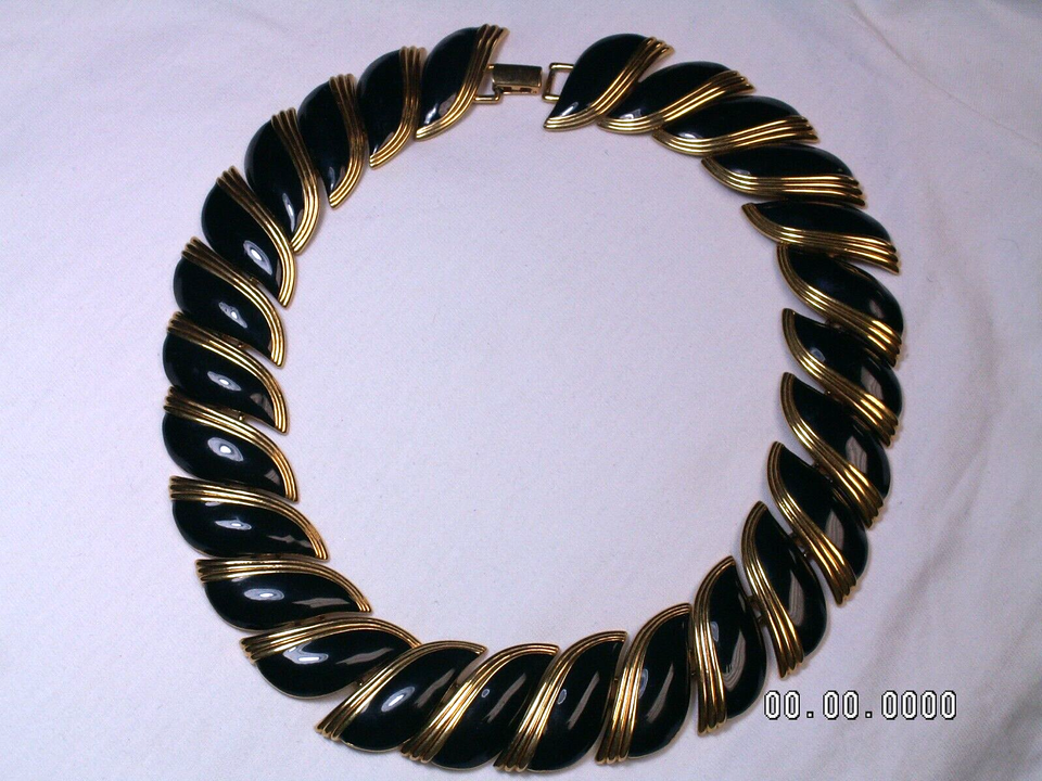 Vintage Napier Color Oro, Smalto Nero Cleopatra Collana Stile | eBay
