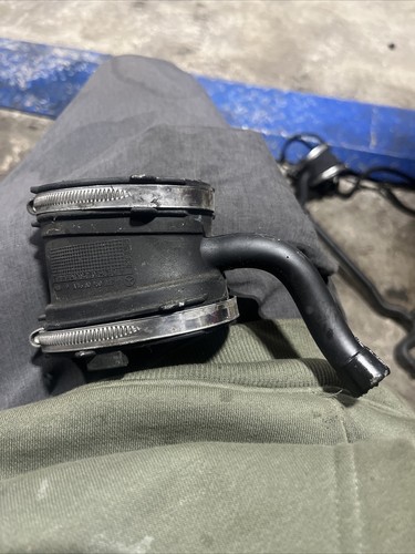 12 - 14 Mercedes-Benz CLS550 W218 AIR CLEANER INTAKE HOSE BOOT ...