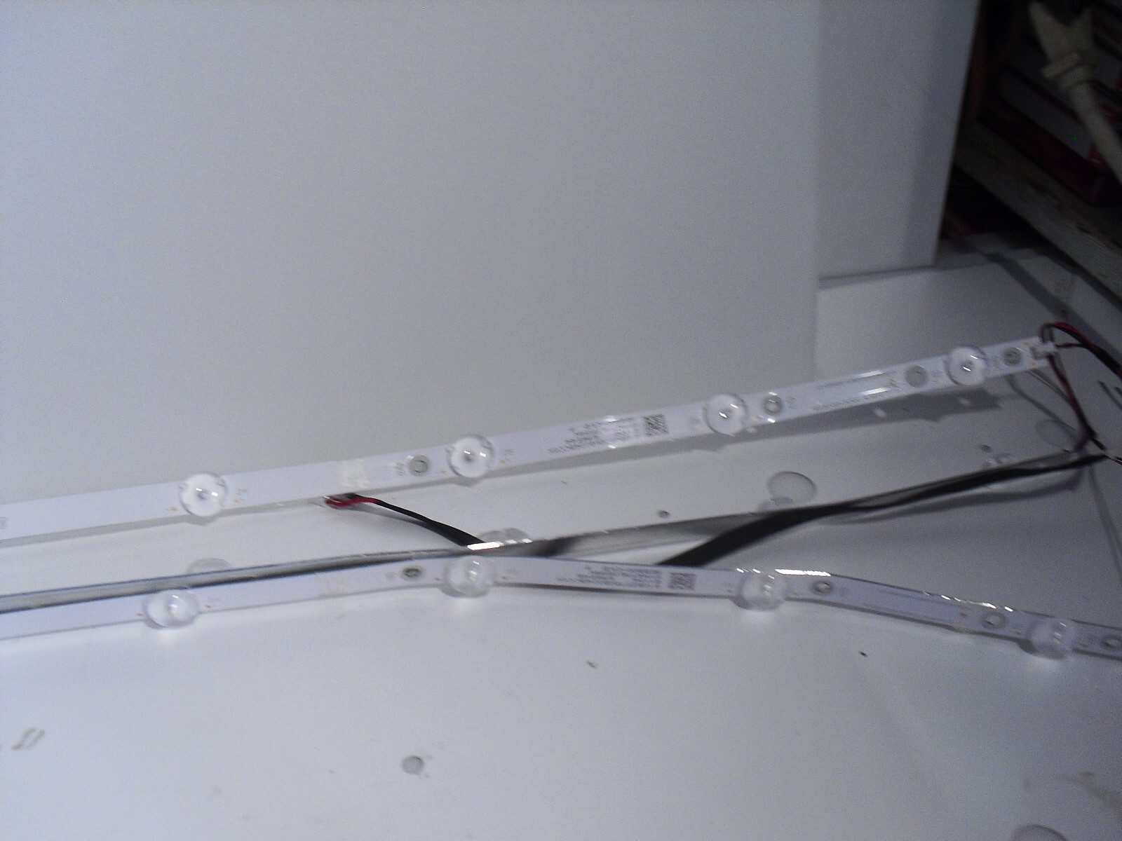 insignia ns-32df310na19 led strips | eBay