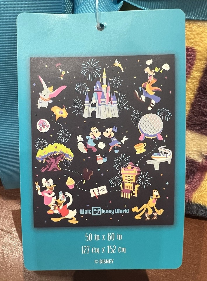 Disney Parks 2026 4 Parks Mickey & Friends Castle EPCOT Throw Blanket ...