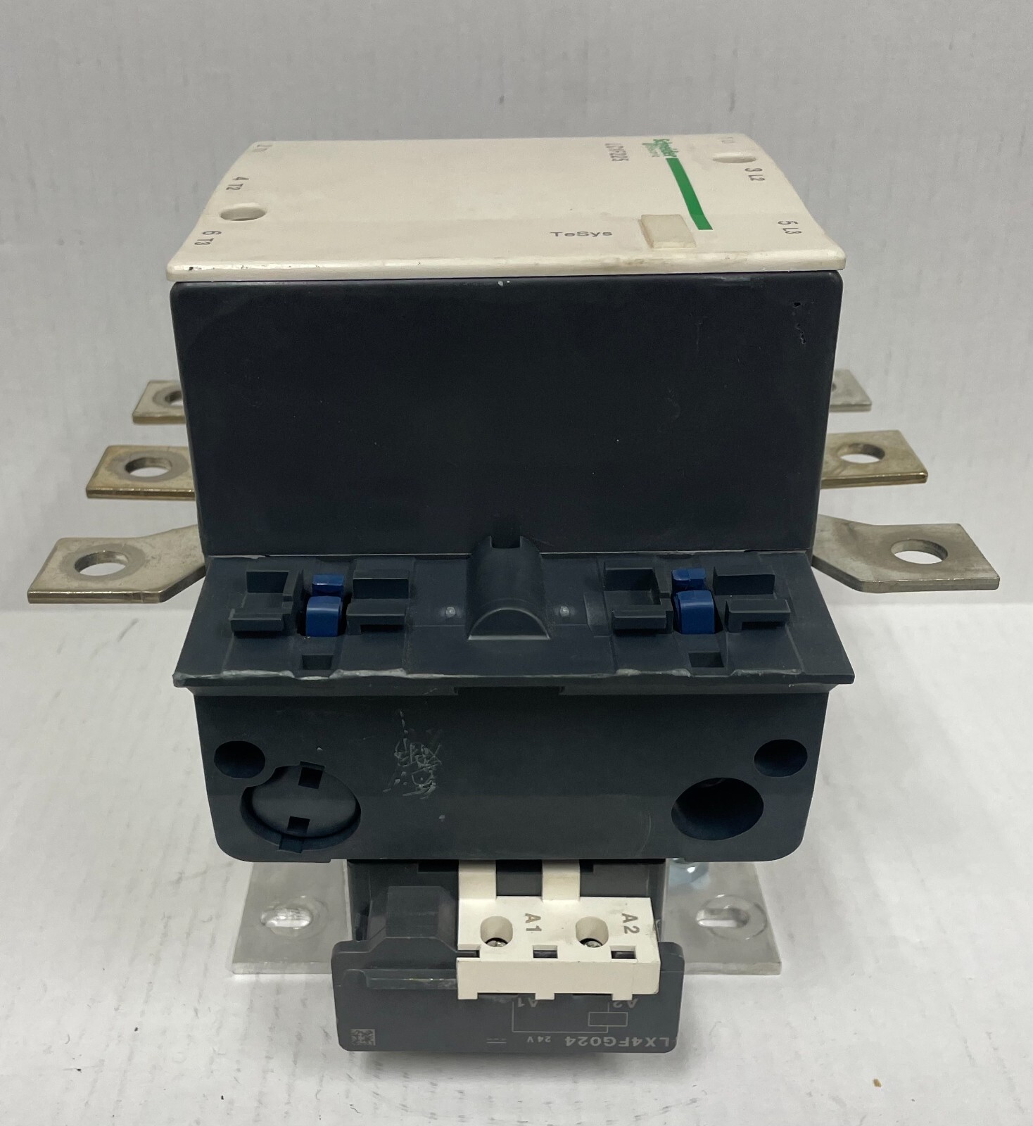 SCHNEIDER LC1F225 CONTACTOR 225A WITH 24V COIL LX4FG024 *SHIPS SAME DAY ...
