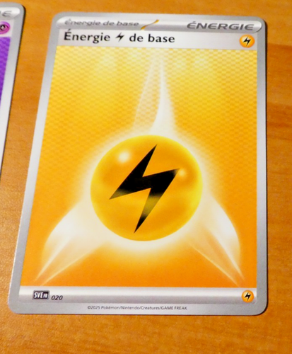 POKEMON FLAMME BLANCHE CARD CARTE ENERGIE ELECTR SVE 020 WHT EV10.5 FR ...