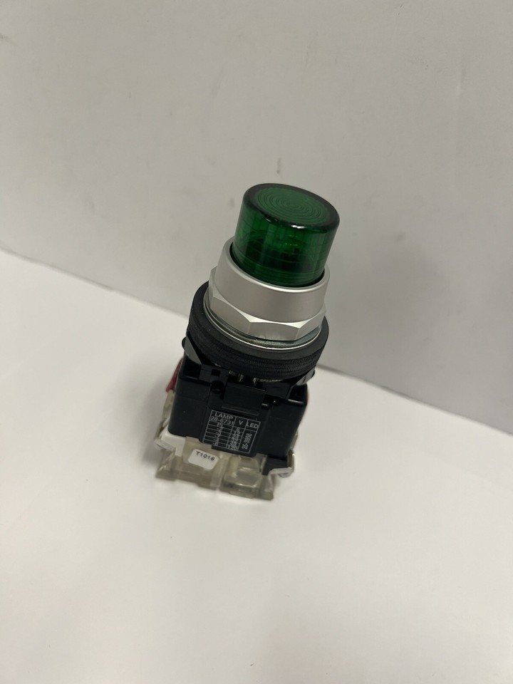 NEW Eaton HT8GVGV3 Push To Test Button green 24V FVV | eBay