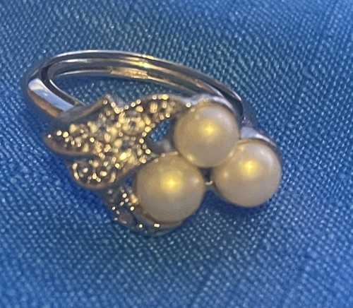 1973 Vintage Avon Faux Pearl Ring Sz 6 Adjustable | eBay