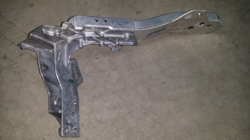 Mercedes A2536210600 A2536210400 GLC Trager left components | eBay