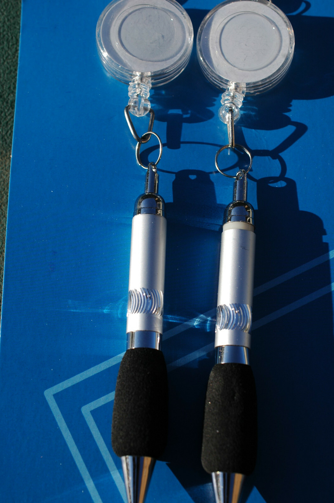 2 Pack Key Chain Carabiner Clip on Retractable Click Ball Point Belt ...