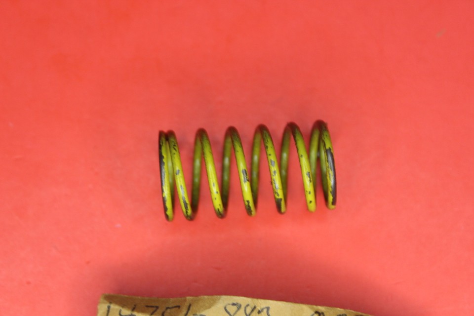 NOS HONDA Valve Spring OEM# 14751-883-000 | eBay