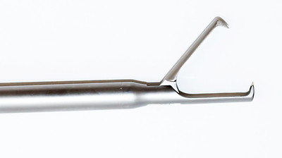 Laparoscopic EQUINE TRAUMATIC grasper 10mm shaft x 45cm long locking ...