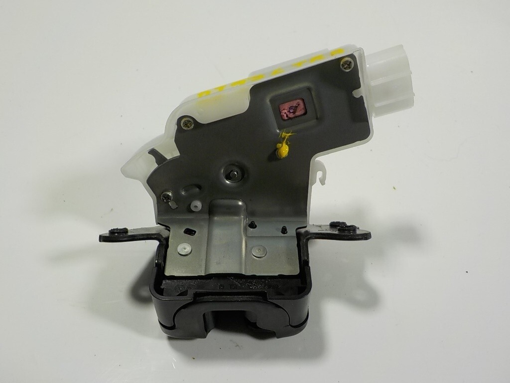 6935042090 COFFRE / SERRURE DE PORTE / 17256224 POUR TOYOTA RAV4 HYBRID ...