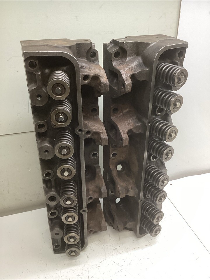 1968-1969 Ford Mustang 390 428 FE Cylinder Head Set C8AE-H DATE-8A29 ...