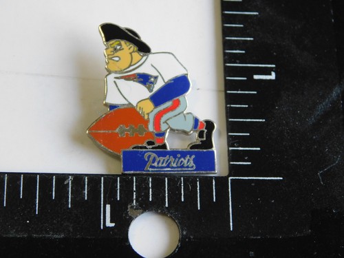 NFL FOOTBALL TEAM LOGO PIN NEW ENGLAND PATRIOTS | eBay