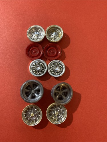 Vintage Junkyard Plastic 1:25 Model Car Wheels & Rims Partial Sets 12 ...