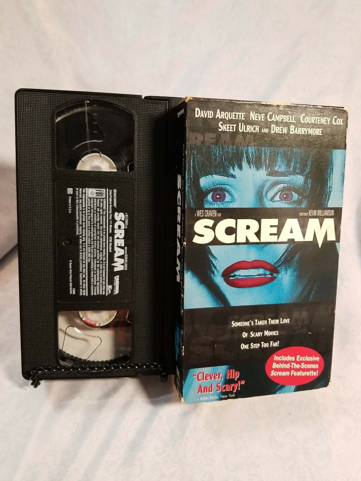 Scream VHS Dimension Courtney Cox Blue Cover Variant Rare Horror Wes ...