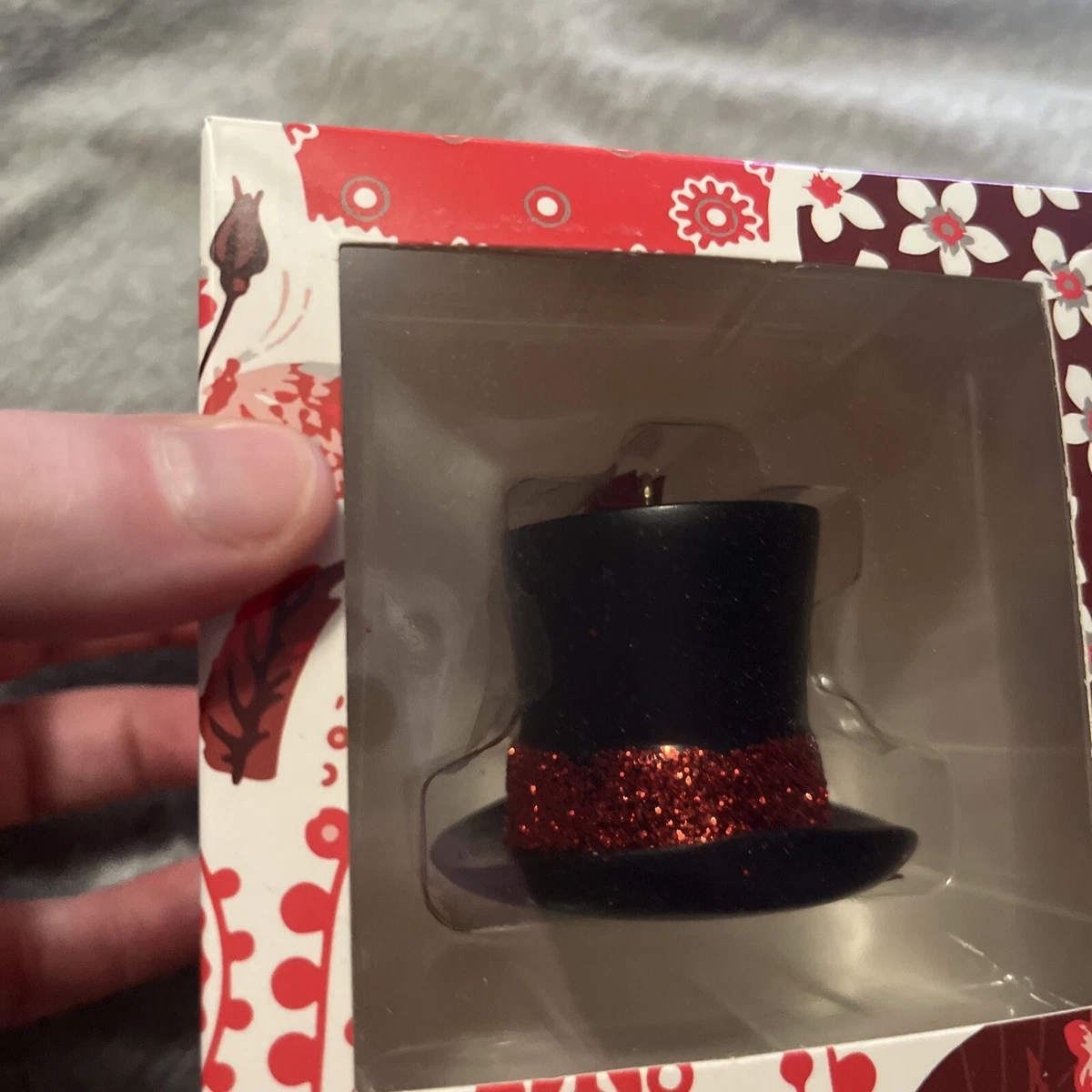 Bowler Hat Taylor Swift