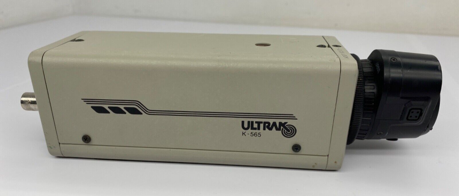 ULTRAK K-565 CCD B/W Camera Black & White 6mm 1:1.4 GE Lens (READ ...