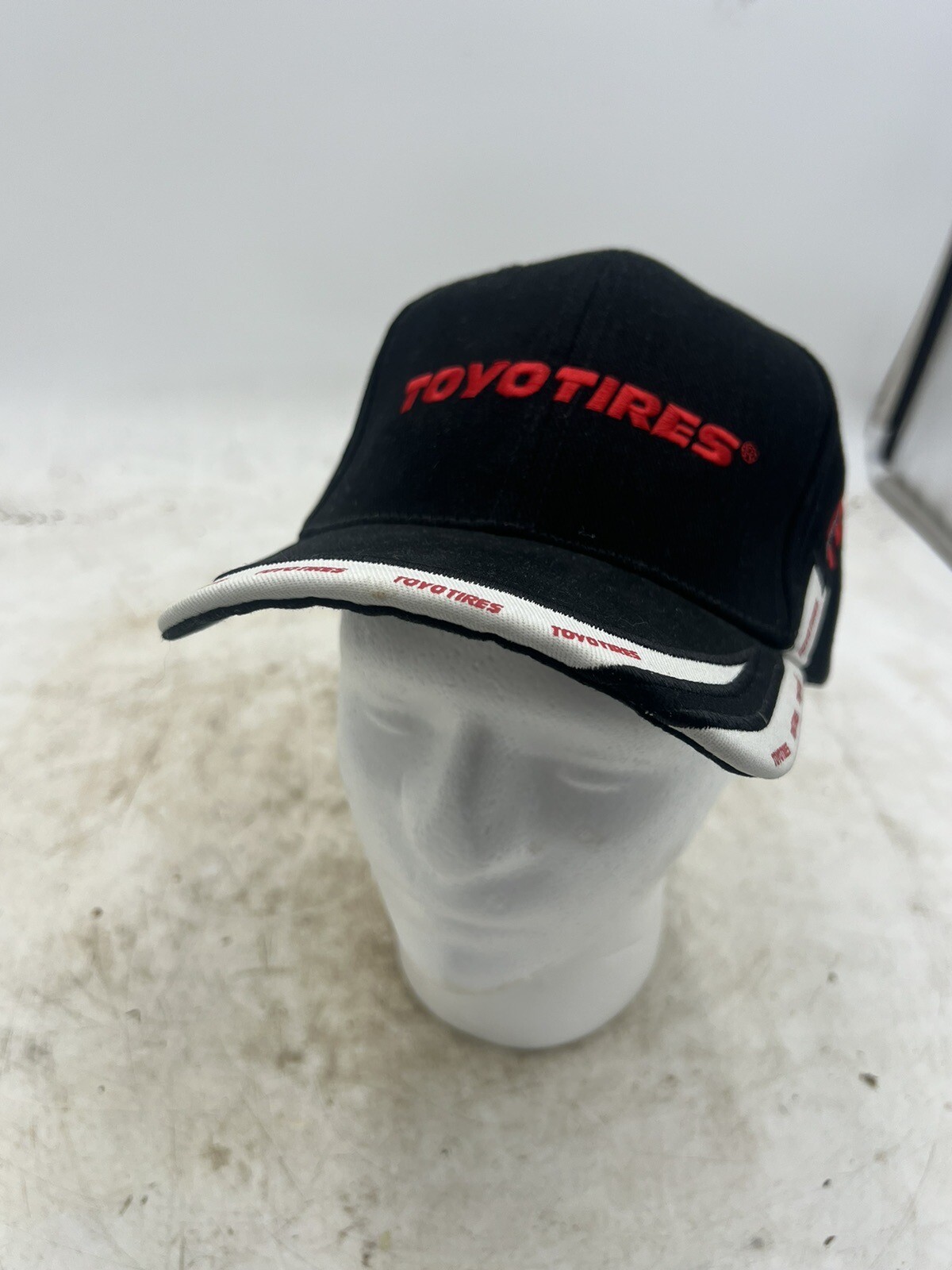 TOYO Tires Mens Black Red Ball Cap Hat Snapback - Gem