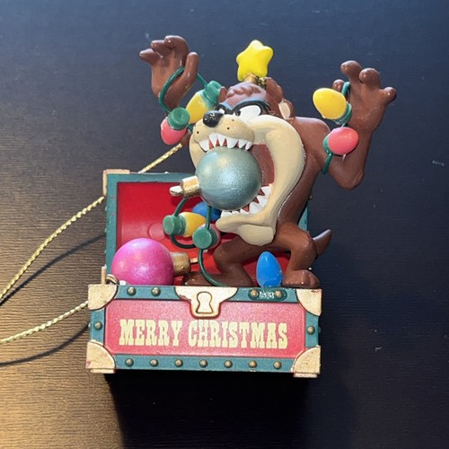 Looney Tunes Taz Cartoon Christmas Light Ornament Treasure Chest ...
