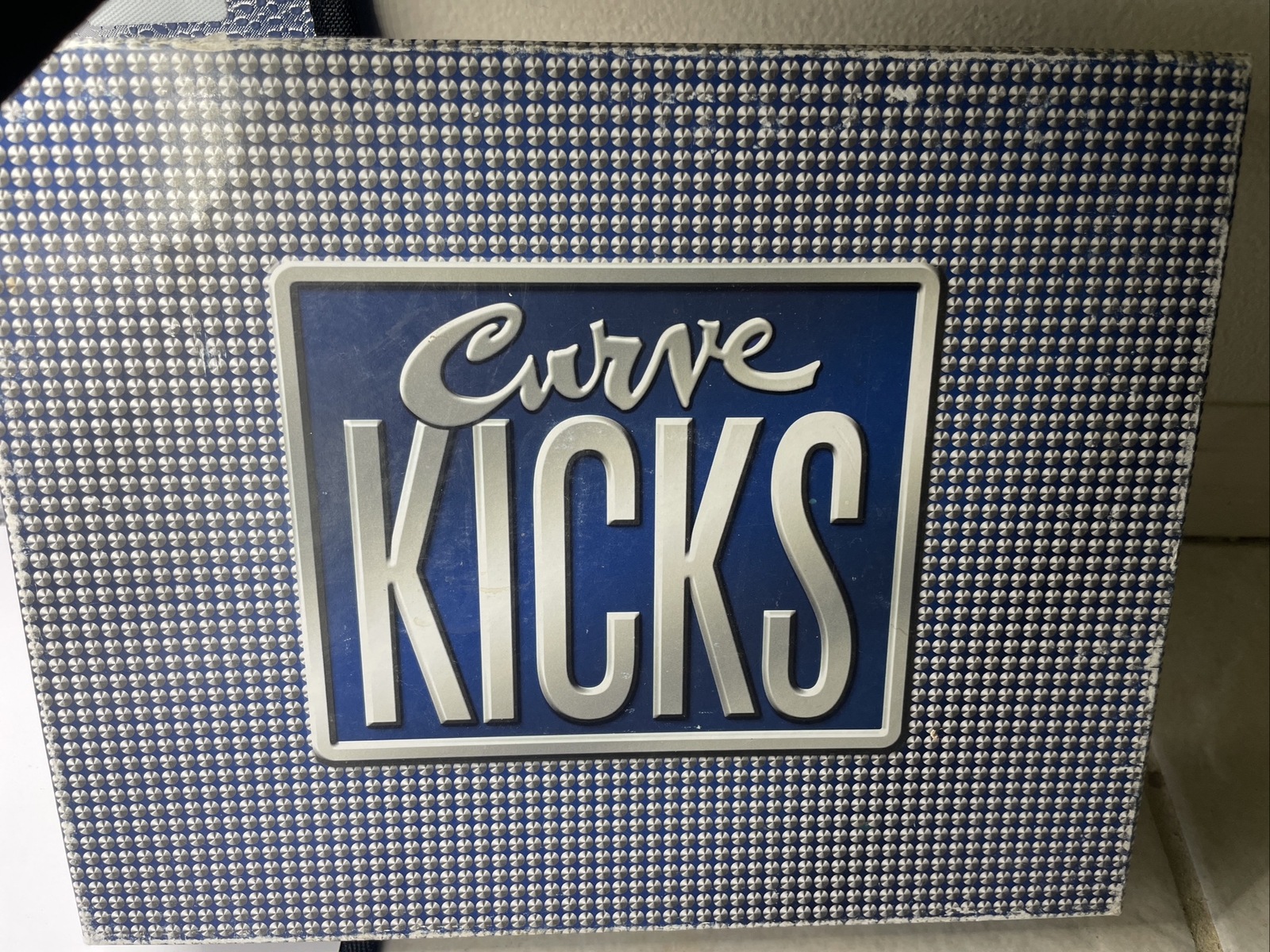 Liz Claiborne Curve Kicks Cologne Spray for Men 2.5 oz / 75 ml 4PC Set ...