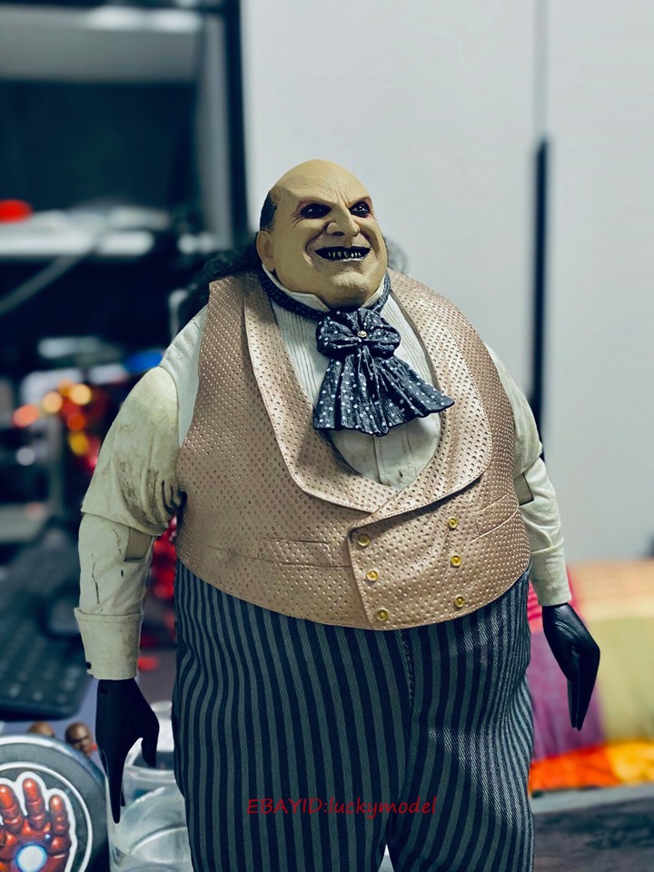 NECA 61443 Batman Returns Mayor Penguin 1/4 18 inchi Action Figure In ...