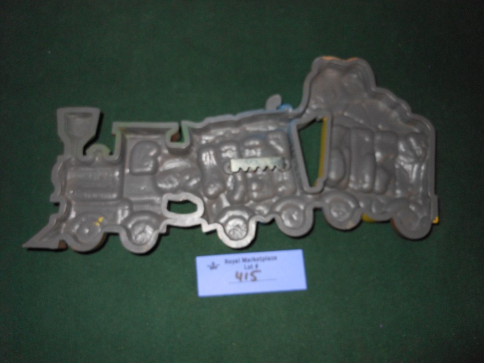 Burwood CIRCUS TRAIN Wall Plaque Nursery Decor Vintage | eBay