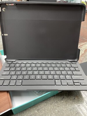 Logitech iPad (7th, 8th and 9th generation) Keyboard Case | Slim Folio ...