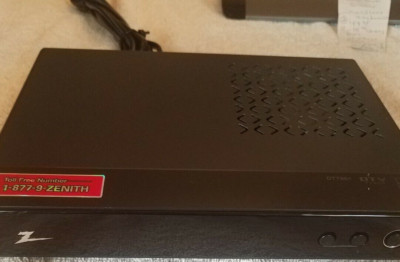 Zenith Cable Box | Vintage | RCA Cord Coax Cable | 110V | Rare | Coax