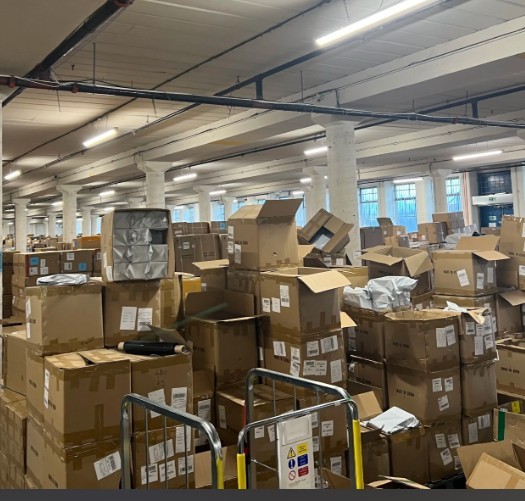 NEW 1PC DS2423P IC 4KBIT 6TSOC 2423 DS2423 2423P *mz | eBay.de