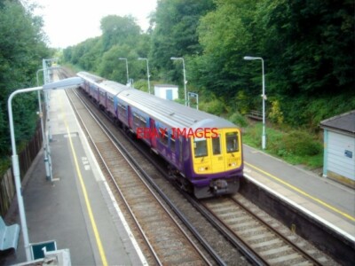PHOTO CLASS 319 319003 AT BALCOMBE RAILWAY STATION 2009. | eBay UK
